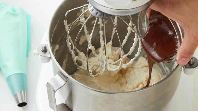 French Silk Layer Cake Recipe - BettyCrocker.com