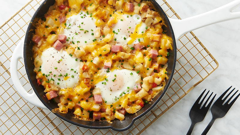 Skillet Ham and Cheese Hash Recipe - Tablespoon.com