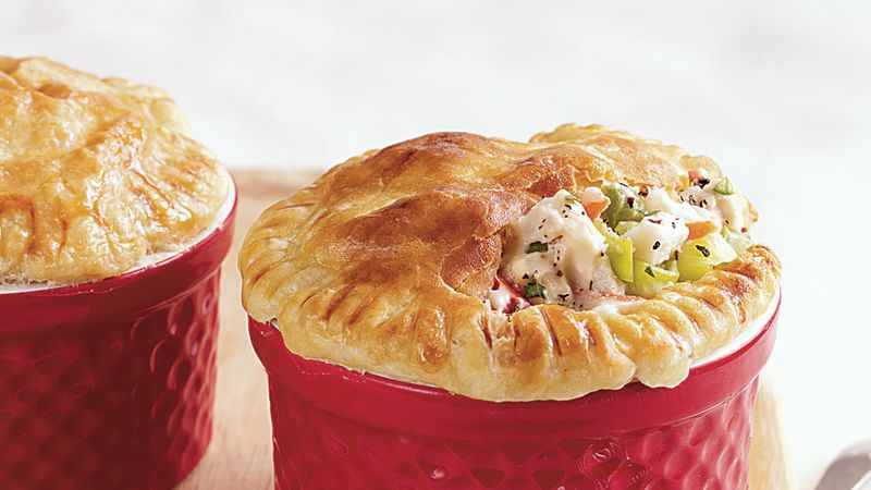 Mini Chicken and Veggie Pot Pies Recipe - Pillsbury.com