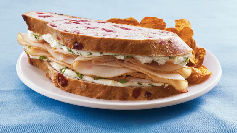 Fast ‘n Fresh Chicken Sandwiches Recipe - BettyCrocker.com