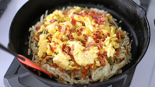 Bacon and Cheese Hashbrown Breakfast Pie Recipe - Tablespoon.com