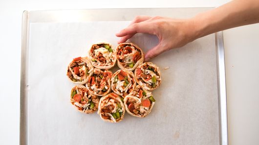Loaded Pizza Pull-Aparts Recipe - Pillsbury.com