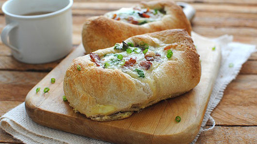 Baked Egg Boats For Two Recipe - Tablespoon.com