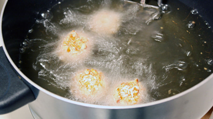 Pretzel Crusted Fried Cheese with Sweet and Spicy Mustard Sauce Recipe ...