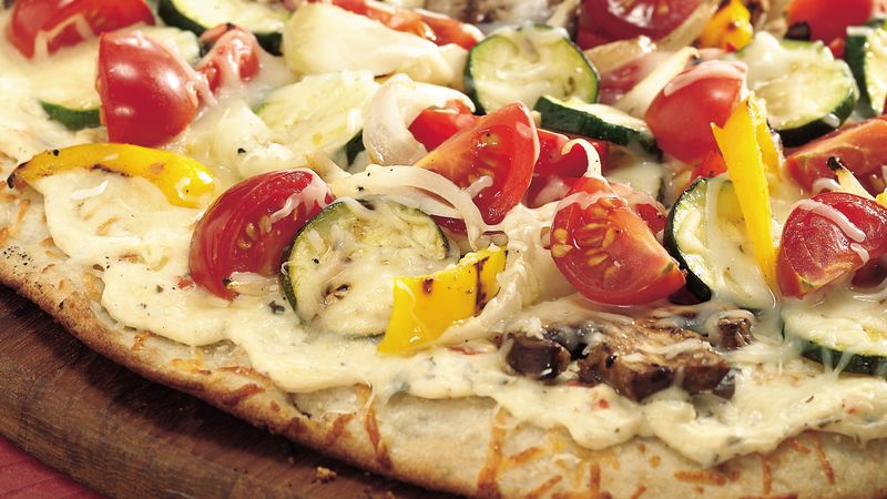 Grilled Fresh Veggie Pizza Recipe - Pillsbury.com