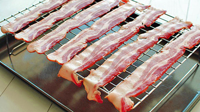 Bacon Flag Pizza Recipe - Tablespoon.com