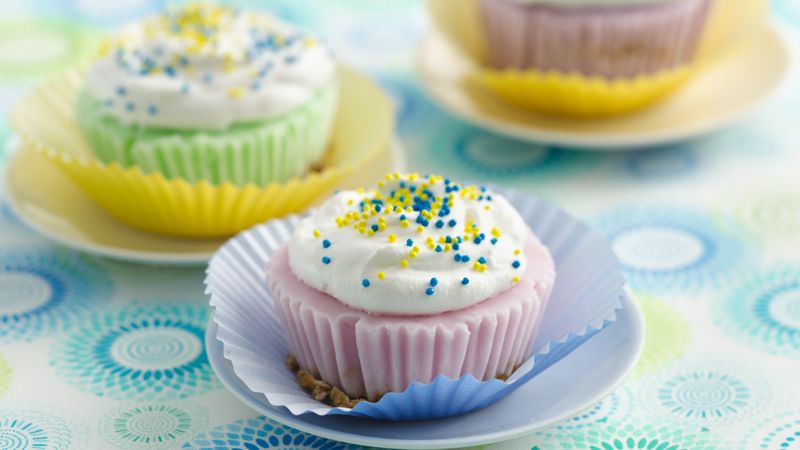 FroYo Cupcakes Recipe - BettyCrocker.com