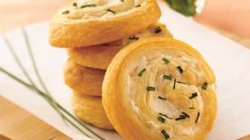 Three-Cheese Pinwheels Recipe - Pillsbury.com
