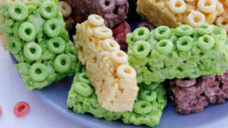 Construction Blocks with Fruity Cheerios™ Recipe - Pillsbury.com