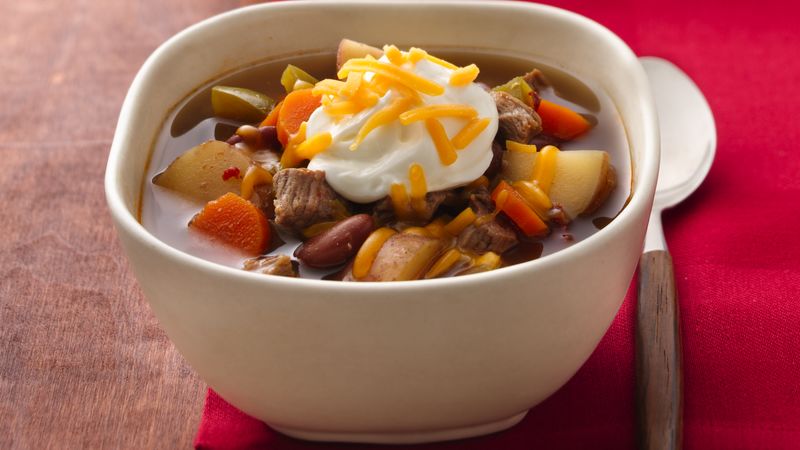 Spicy Chunky Beef Chili Recipe - Pillsbury.com