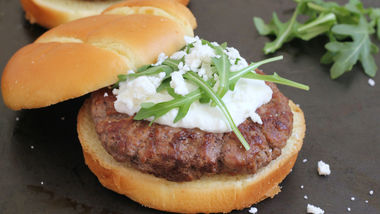 Lamb Crepes Recipe - QueRicaVida.com