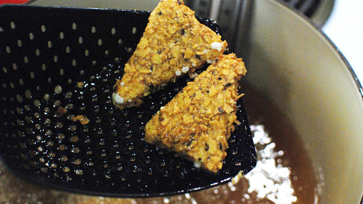 Mozzarella Stick Nachos Recipe - Tablespoon.com