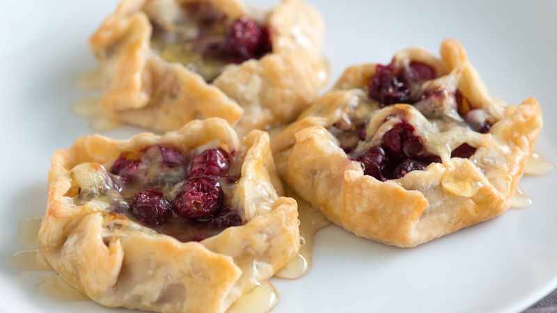 Mini Cranberry and Swiss Tarts Recipe - Pillsbury.com