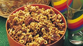 Sweet and Savory Snack Mix Recipe - BettyCrocker.com