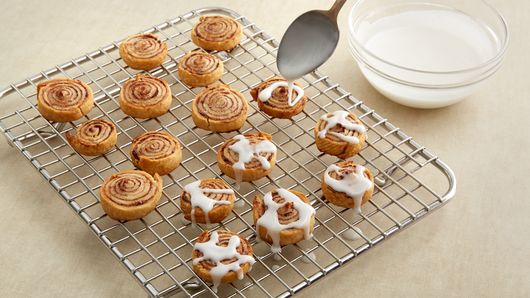 Mini Cinnamon Roll Cookies Recipe - Pillsbury.com