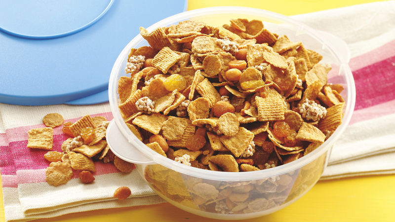 Skinny Honey Nut Snack Mix Recipe - BettyCrocker.com