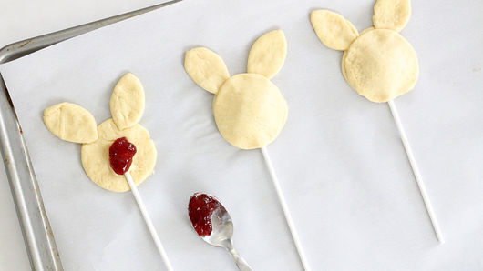 Jam-Filled Bunny Pops Recipe - Pillsbury.com