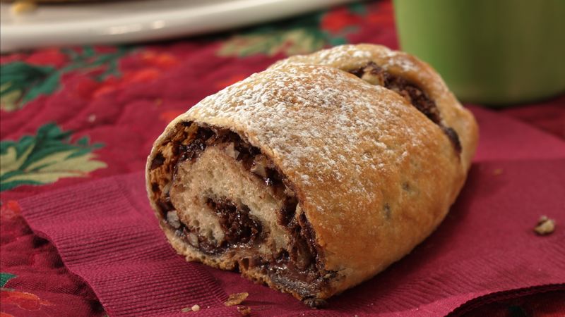 Chocolate-Hazelnut Breakfast Ring Recipe - BettyCrocker.com