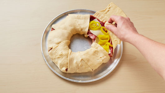 Spicy Italian Crescent Ring Recipe - Pillsbury.com