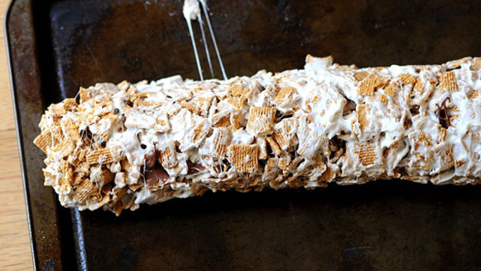 Golden Grahams™ S'mores Roll-Ups Recipe - Tablespoon.com