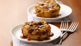 Apple Raisin Bread Pudding Recipe - Pillsbury.com