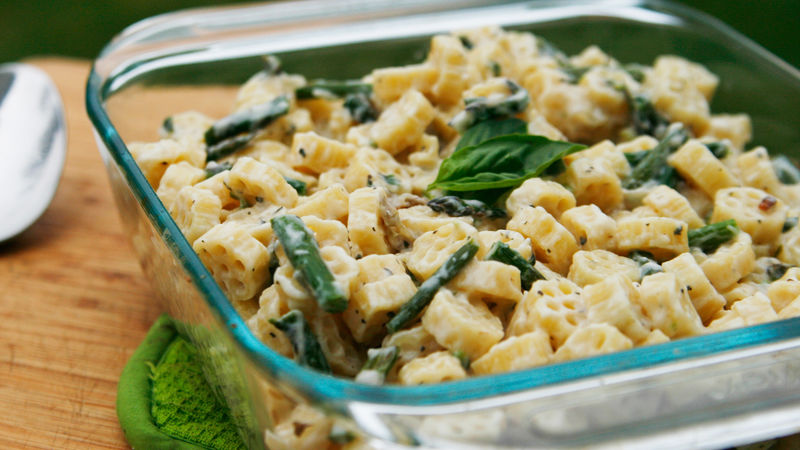 Roasted Spring Vegetable Macaroni and Cheese Recipe - BettyCrocker.com