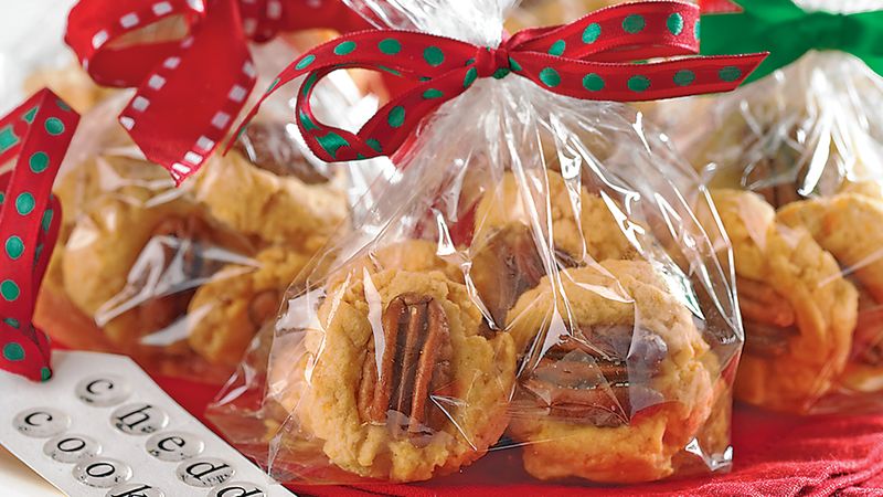 Cheddar Cookies Recipe - BettyCrocker.com