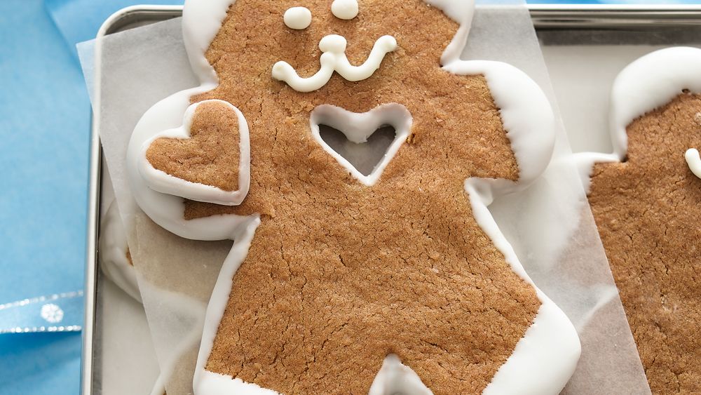 White Chocolate Gingerbread Bears recipe from Pillsbury.com