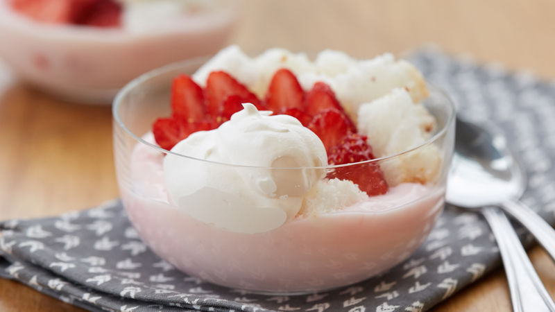 Strawberry Shortcake Yogurt Bowl Recipe - Pillsbury.com