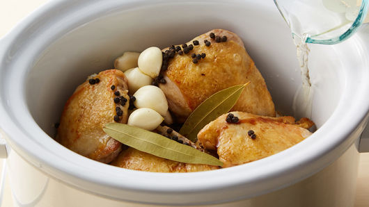 Slow-Cooker Chicken Adobo Recipe - Pillsbury.com