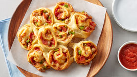 Easy Deep-Dish Pizza Pie Recipe - Pillsbury.com