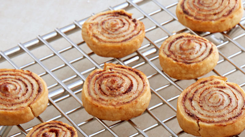 Cinnamon Rolls Recipe - Tablespoon.com