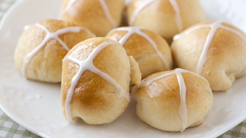 Lemon and Ginger Hot Cross Buns Recipe - BettyCrocker.com