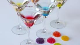 Pear Cosmopolitan Cocktail Recipe - Tablespoon.com