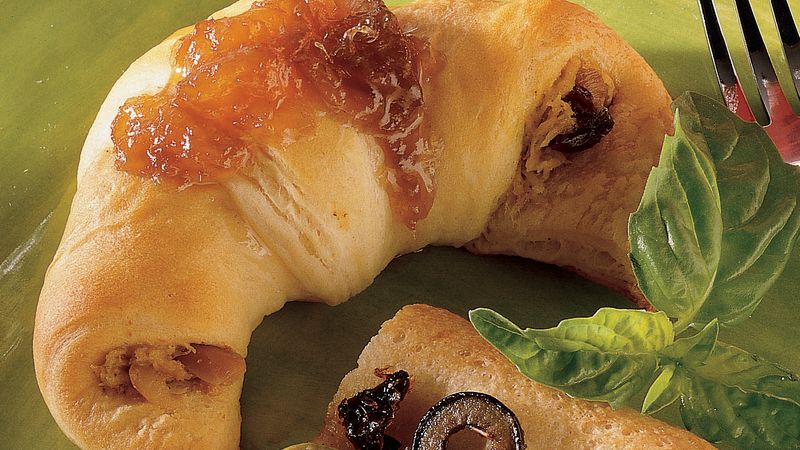 Chicken Curry Crescent Snacks Recipe - Pillsbury.com