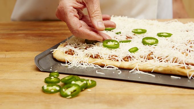 The Pudgy Pig Pizza Recipe - Pillsbury.com