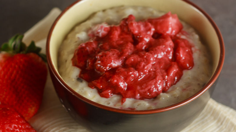 Brown Rice Pudding with Easy Roasted Strawberries Recipe - BettyCrocker.com