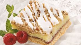 Raspberry Cheesecake Bars Recipe - Pillsbury.com